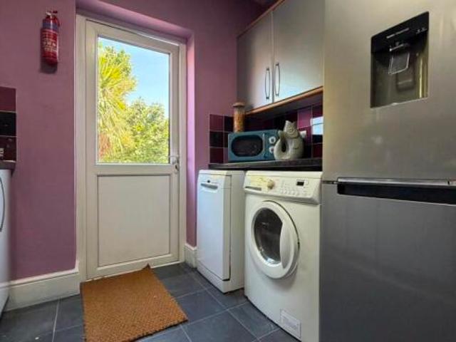 2 bedroom house for rent in Hollywood Road, Brislington, BS4