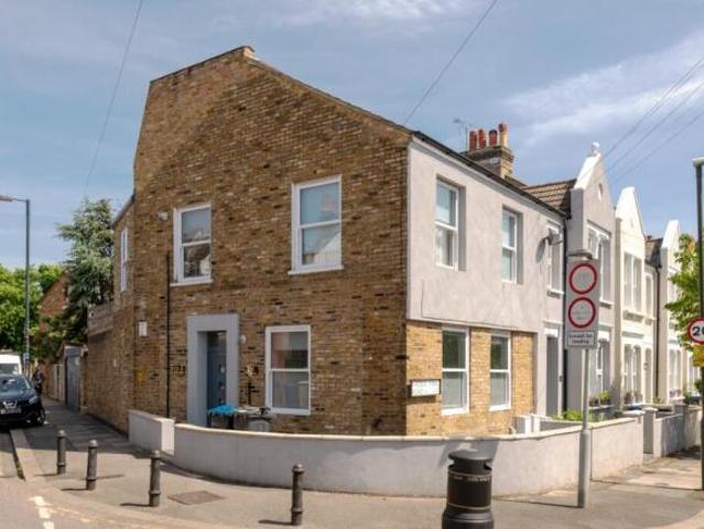 2 bedroom house for rent in Haydon Park Road, Wimbledon, London, SW19