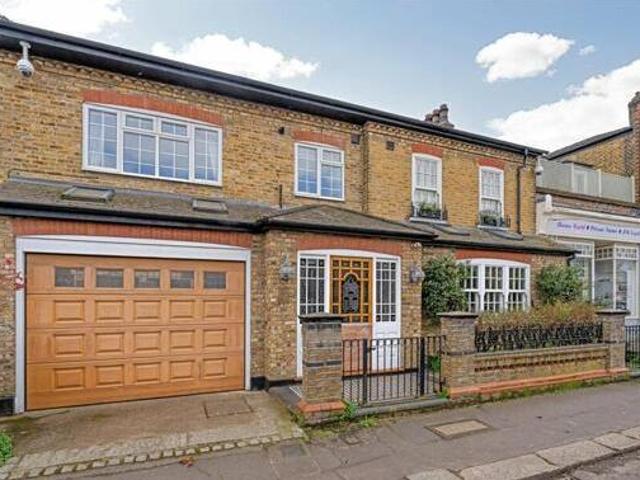 2 Bedroom House For Rent In Hampton