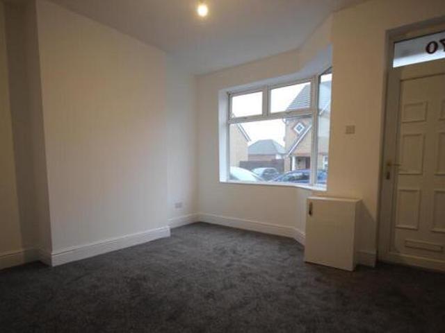 2 Bedroom House For Rent In Harpurhey, Manchester