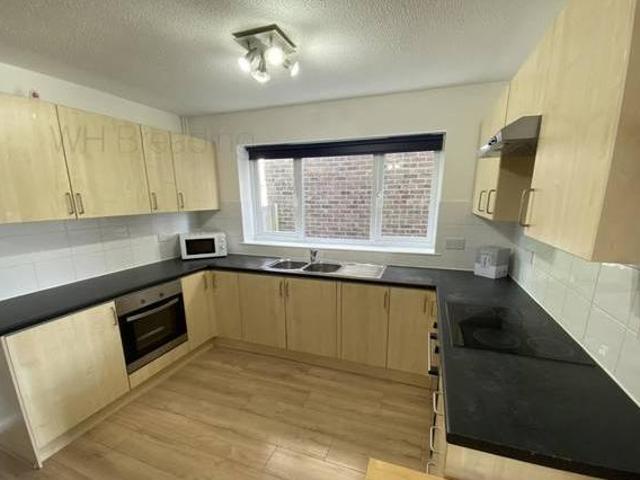 2 bedroom house for rent in Headcorn Drive Canterbury CT2