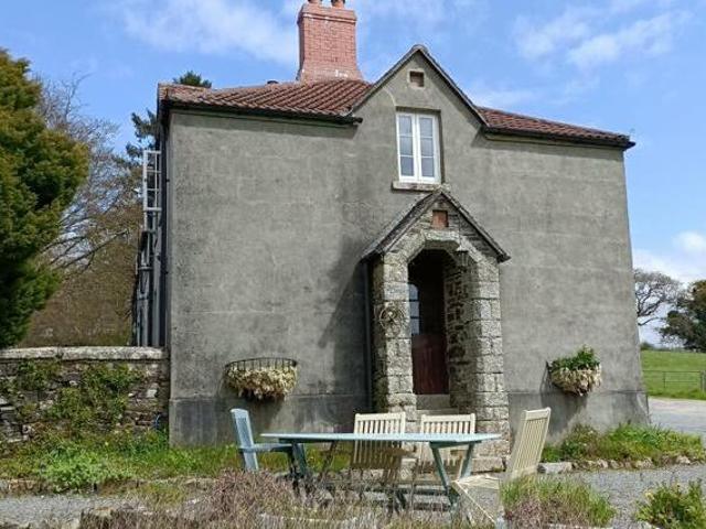 2 Bedroom House For Rent In Heathfield