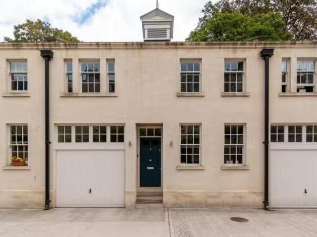 2 bedroom house for rent in Henrietta Mews, Bath, BA2