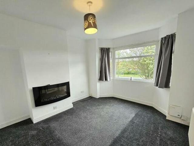2 Bedroom House For Rent In Huntington
