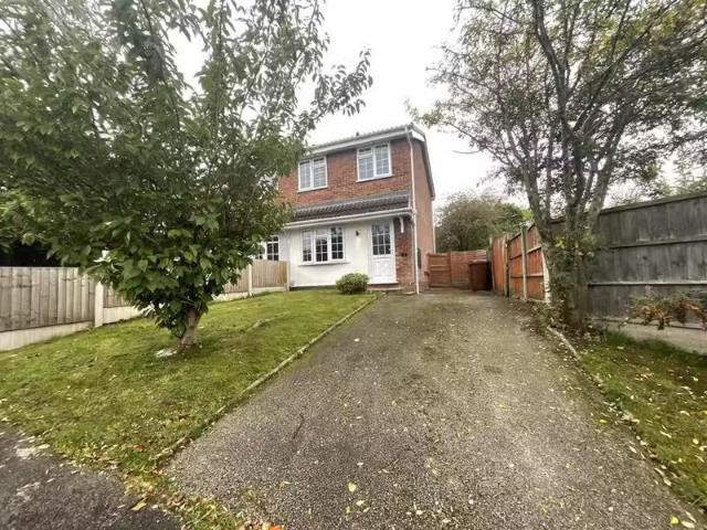 2 bedroom house for rent in Isis Close, Congleton, CW12