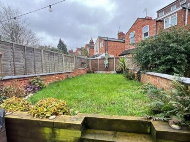 2 bedroom house for rent in Ivy Road, Abington, NN1