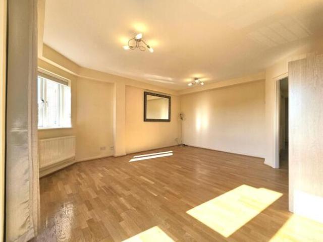 2 bedroom house for rent in Lownds Court, Queens Road, Bromley, BR1