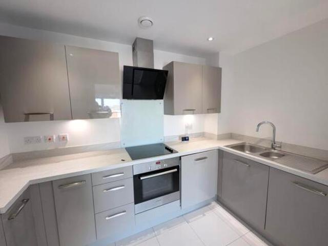 2 bedroom house for rent in Long Down Avenue, BRISTOL, BS16