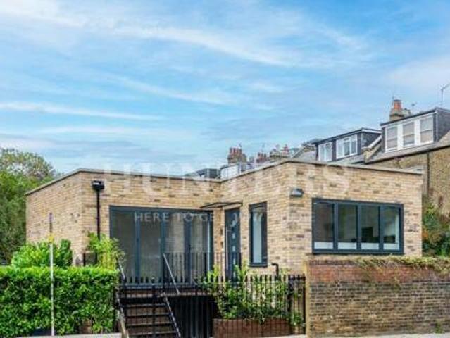 2 Bedroom House For Rent In London