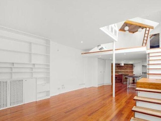 2 Bedroom House For Rent In London