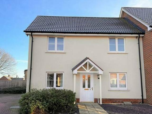 2 bedroom house for rent in Lake Close MARCH PE15