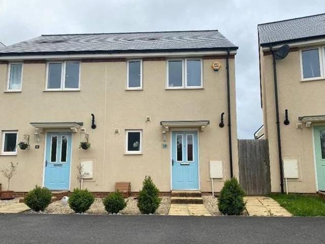2 bedroom house for rent in Larch Close Lyde Green Bristol BS16 7FZ BS16
