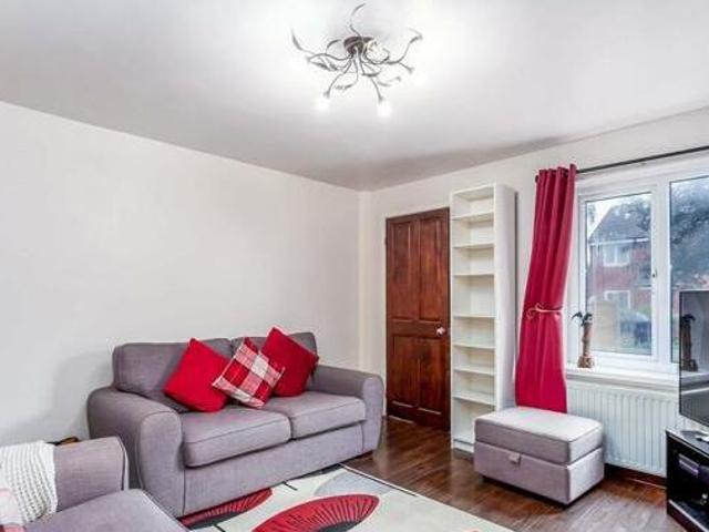 2 Bedroom House For Rent In Leeds, West Yorkshire