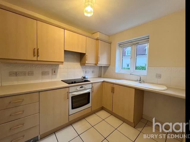 2 bedroom House for rent in Liberty Close