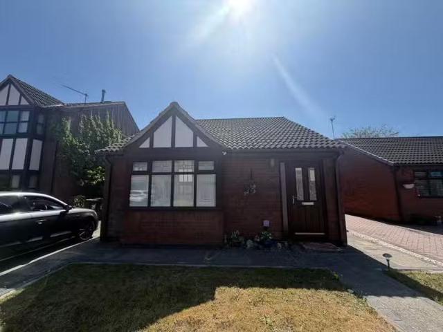 2 bedroom house for rent in Lydiate Park, Liverpool, L23 1XL.