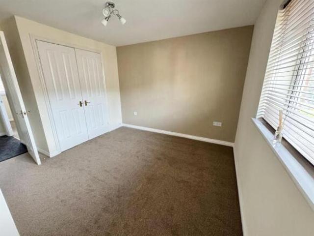 2 bedroom house for rent in Madden Close, Nottingham, NG5