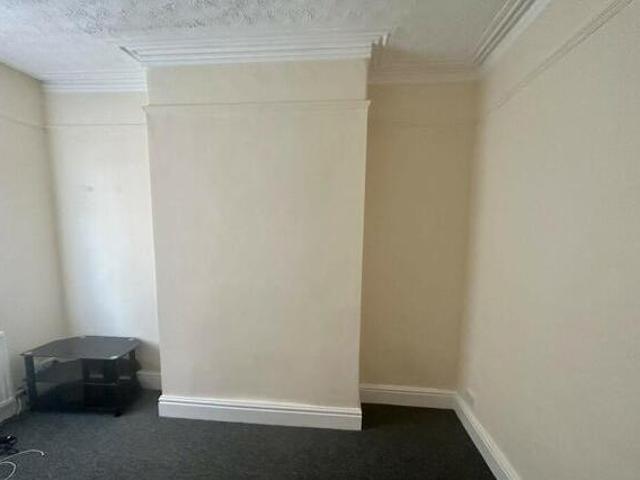 2 Bedroom House For Rent In Manchester