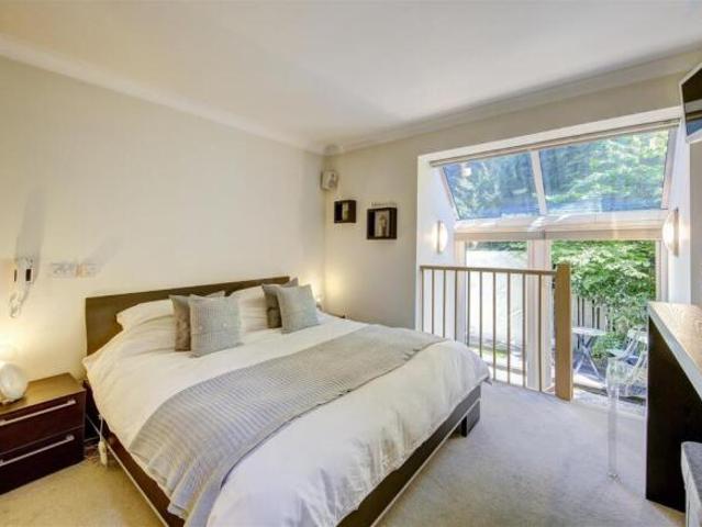 2 bedroom house for rent in Mansion Gardens, Hampstead, NW3