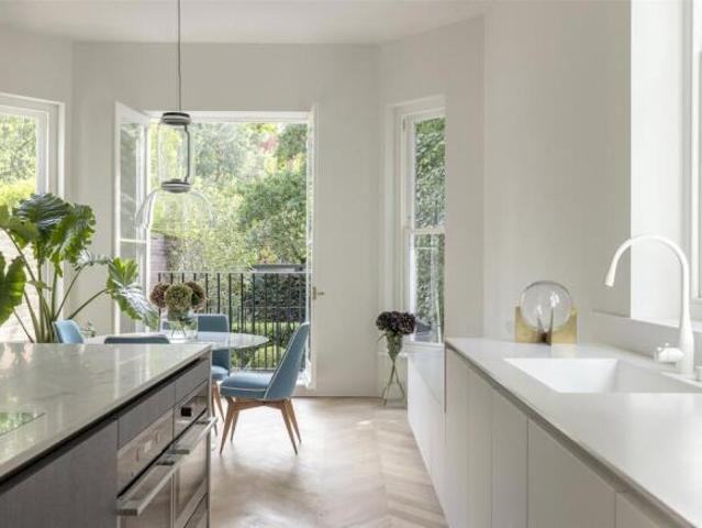 2 bedroom house for rent in Maresfield Gardens, Hampstead, NW3