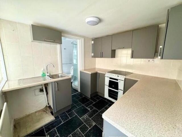 2 bedroom house for rent in Marshall Street, HULL, HU5