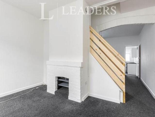 2 bedroom house for rent in Methuen Road, PO4