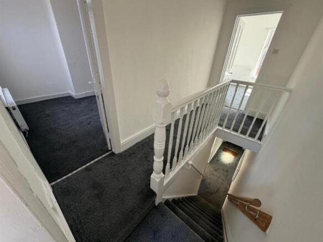 2 bedroom house for rent in Milkwood Grove, Gorton, Manchester, M18
