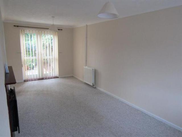 2 bedroom house for rent in Myrtle Avenue, Dogsthorpe, Peterborough, PE1