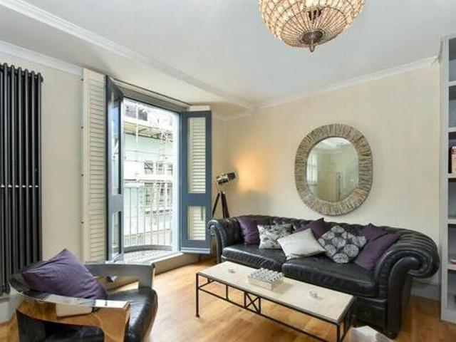 2 Bedroom House For Rent In Notting Hill
