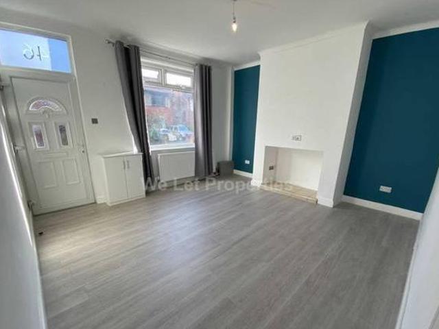 2 bedroom house for rent in Newearth Road Walkden M28