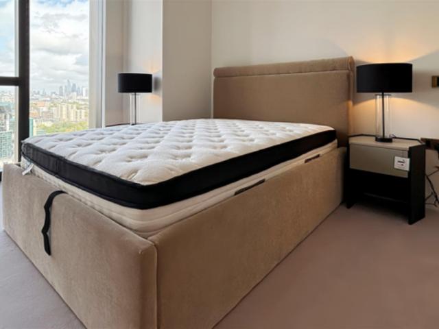 2 bedroom house for rent in Nine Elms Lane, London, SW8