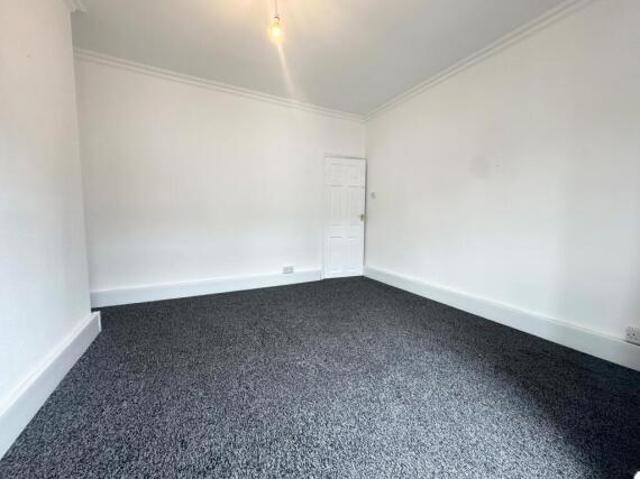 2 bedroom house for rent in Salisbury Gardens, Raglan Street, Hull, HU5