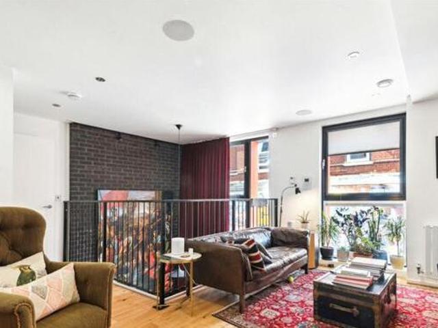 2 Bedroom House For Rent In Shoreditch