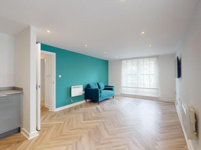 2 bedroom house for rent in St Ann's Place, Leeds, LS5
