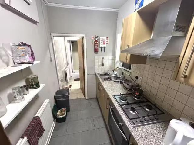 2 bedroom house for rent in St Michaels Court, Treforest, Pont.