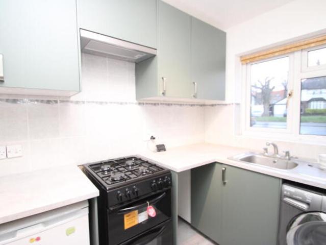 2 bedroom house for rent in Stafford Road, Croydon, CR0