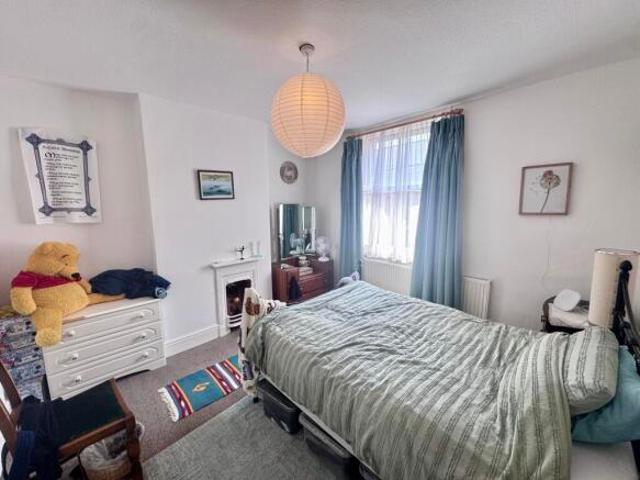 2 bedroom house for rent in Stanley Avenue, Forest Fields, NG7