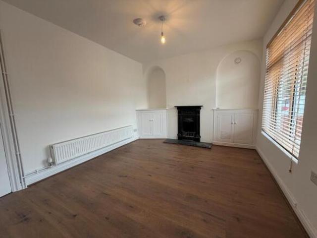 2 bedroom house for rent in Park Street, Peterborough, PE2