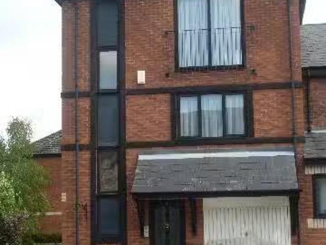 2 bedroom house for rent in Parkhill Road, Harborne, B17