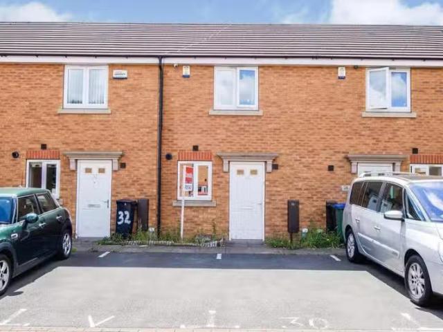 2 bedroom house for rent in Pel Crescent, OLDBURY, B68
