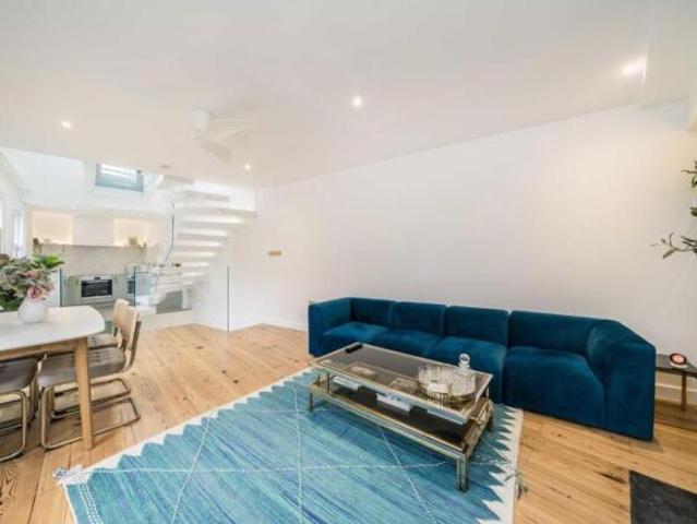 2 bedroom house for rent in Pindock Mews, Maida Vale, W9