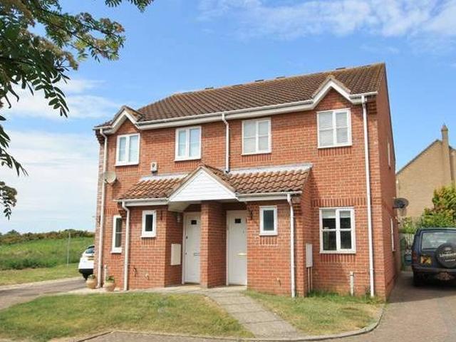 2 bedroom house for rent in Purdance Close Chapel Break Norwich NR5