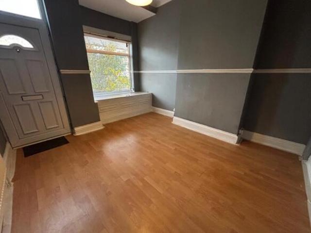 2 bedroom house for rent in Rosary Road, B23