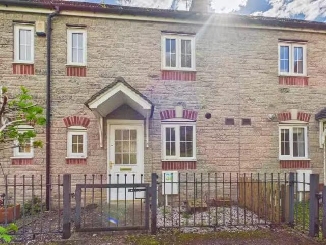 2 bedroom house for rent in Rosedale Close, Hardwicke, Glouces.