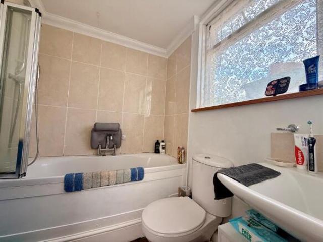 2 bedroom house for rent in Rosetta Road, Milton, PO4
