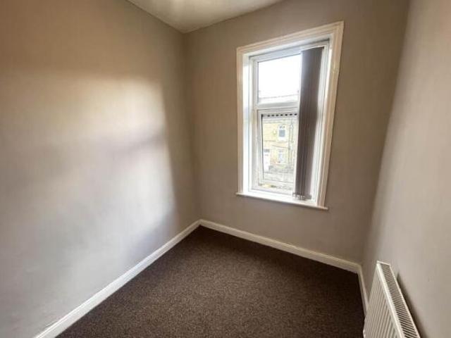 2 bedroom house for rent in Radnor Street, Bradford, West Yokrshire, BD3