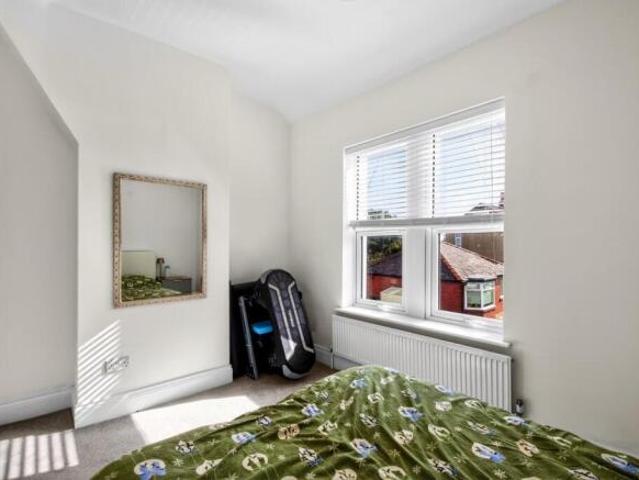 2 bedroom house for rent in Regent Street, Harrogate, HG1