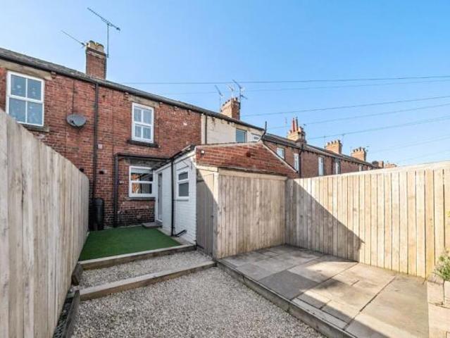 2 bedroom house for rent in Regent Terrace, Harrogate, North Yorkshire, HG1
