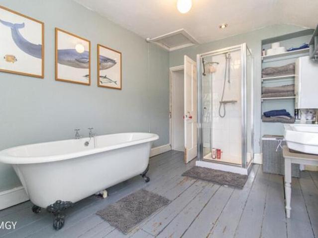 2 bedroom house for rent in Rennie Street, Riverside, Cardiff, CF11