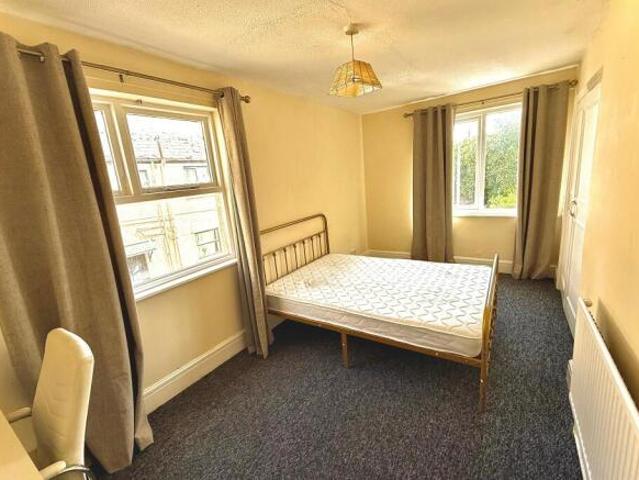 2 bedroom house for rent in Richmond Road, Cardiff, CF24
