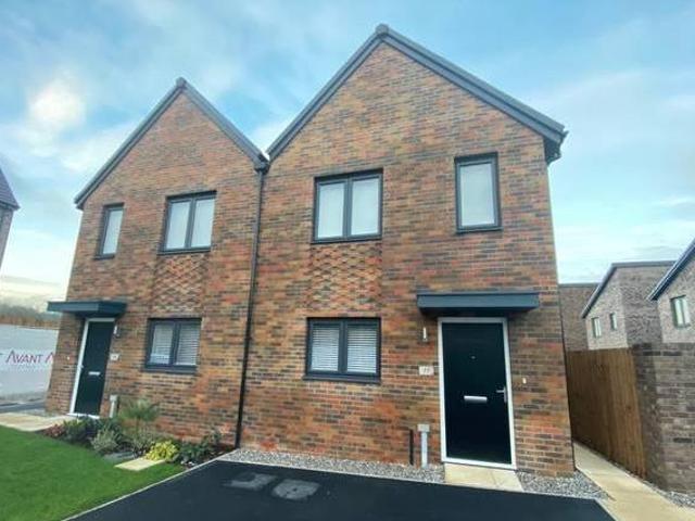 2 bedroom house for rent in Waterside Quarter S41